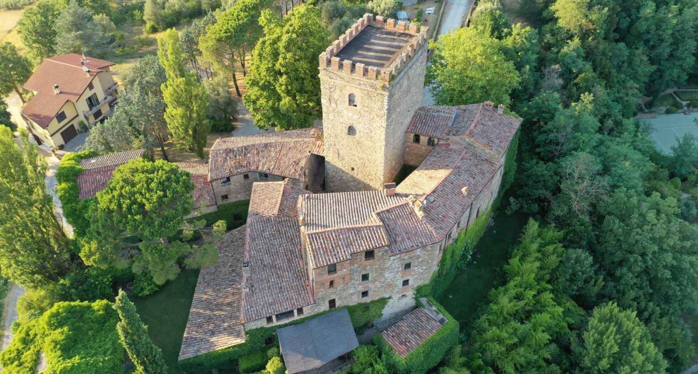 Castelli, palazzi e immobili storici | REALPORTICO